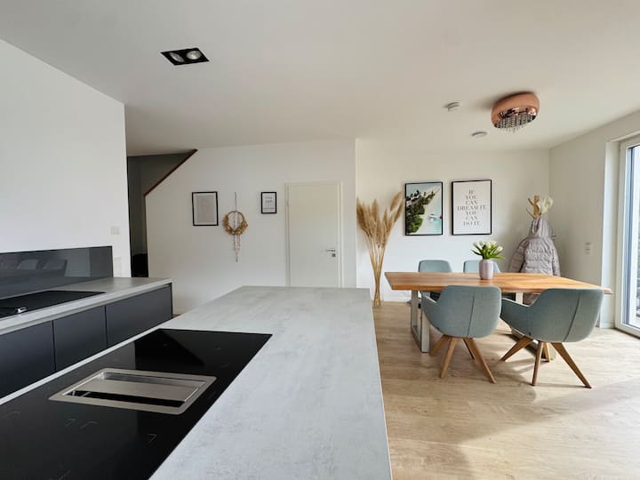 Neubauwohnung Mit Hauscharakter In Worms Weinsheim - Worms