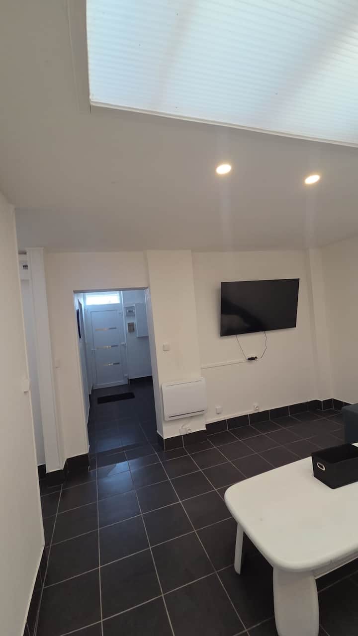 Maison 2 Chambres 2 Lits Doubles - Saint-Quentin