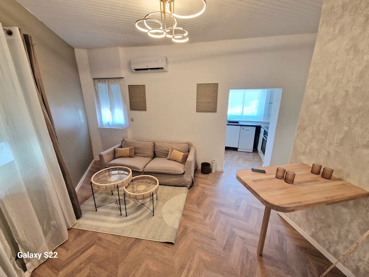 Charmante Maison Individuelle Avec Terrasse - Passa