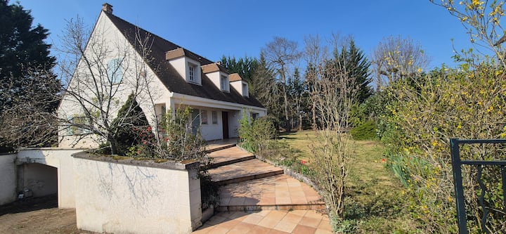 Maison 3 Chambres Avec Jardin, Proche Gare - Bois-le-Roi