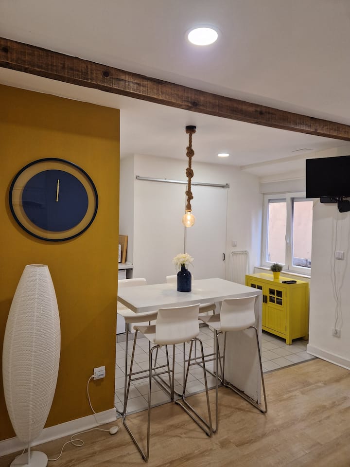 Yellow Alfama Apartment - Lissabon