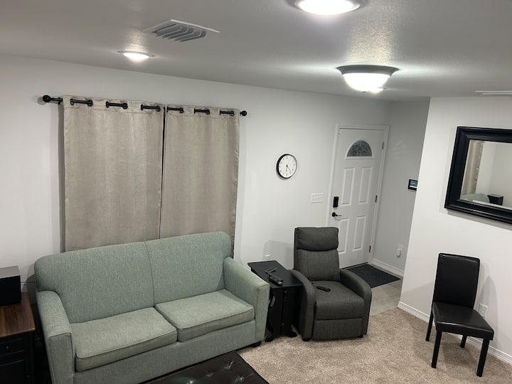 Cozy Nest - Crestview, FL
