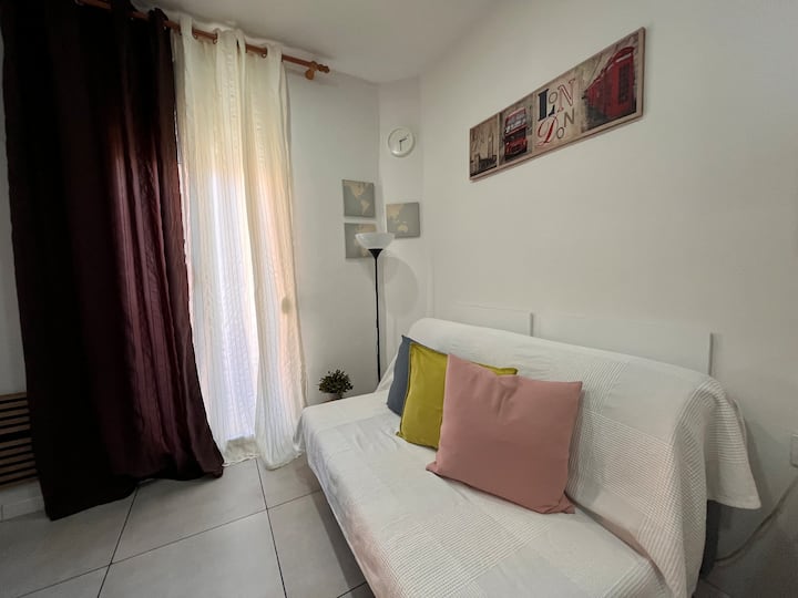 The Best Place Close To Beach And Barcelona - Badalona