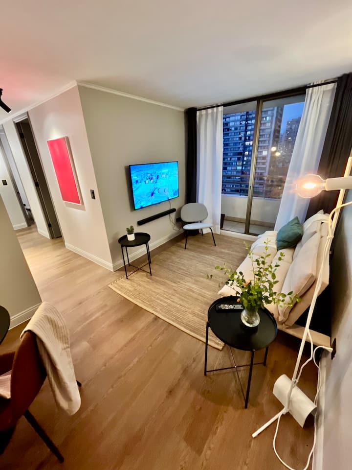 Hermoso Dpto. Nuevo Cercano Al Cerro Santa LucÃa - Chile