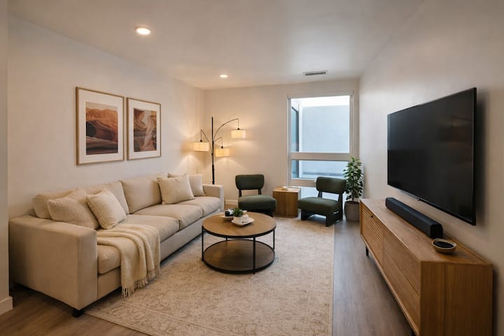 Elevated Slc Stay | Pool + Sauna Retreat - Salt Lake City, UT