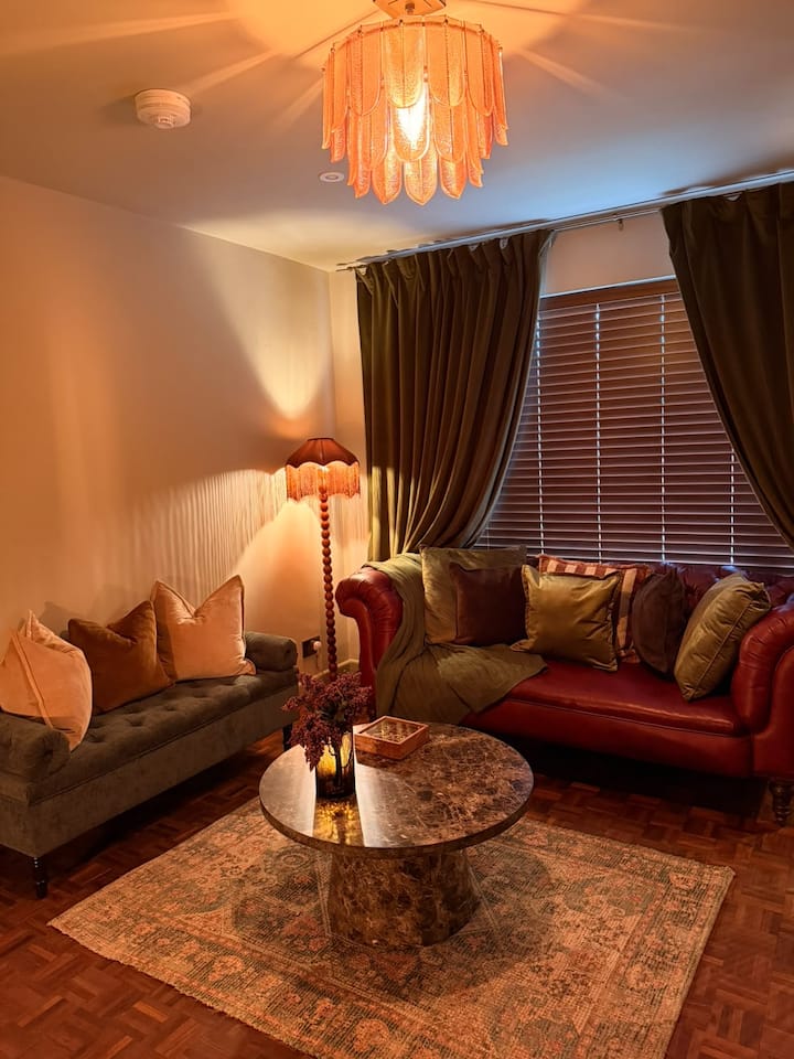 The Little Launton Haven - 2 Bedrooms, Sleeps 4 - Bicester