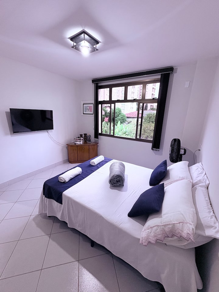 Apartamento Charmoso E Confortável Para Casal - Vitoria