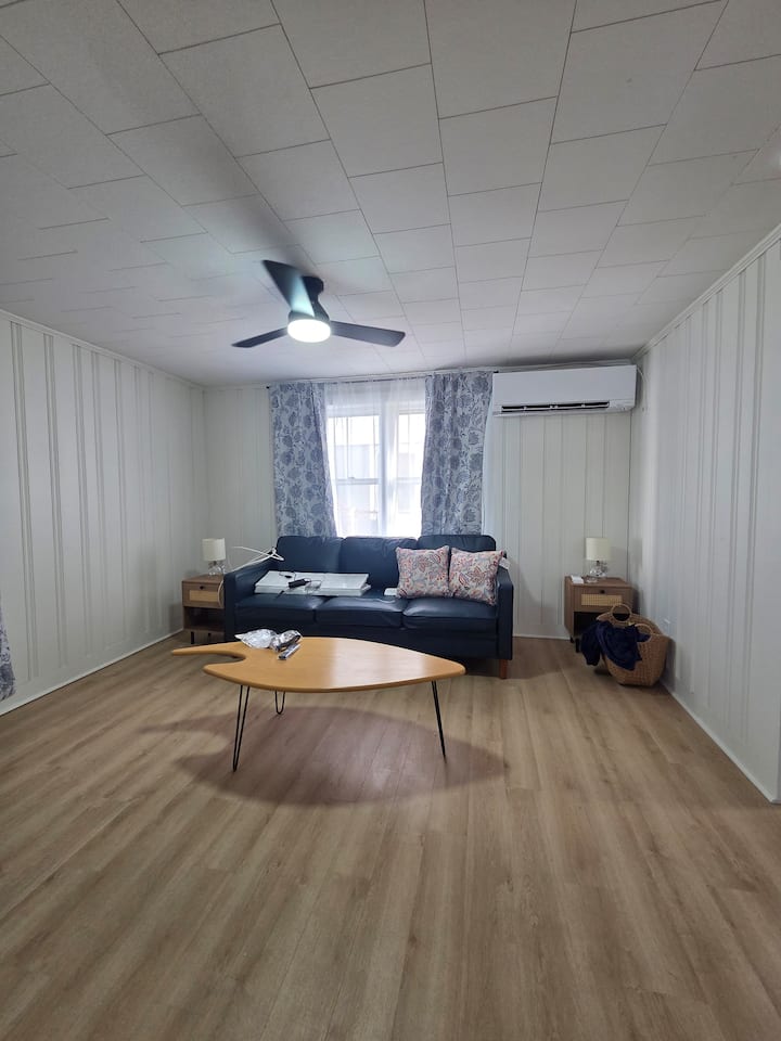 La Dolce Vita Beach House At Salisbury Beach. - Newburyport, MA