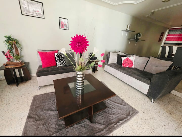 Grandiosa Casa A 3 Min De La Feria - Aguascalientes