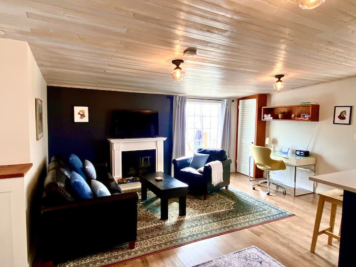 The Little House On Pelham - Lunenburg