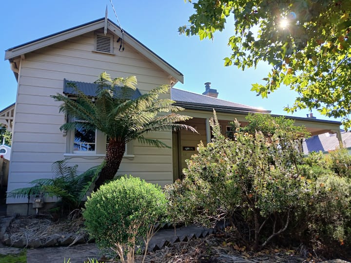 Entire Home In Katoomba - Katoomba