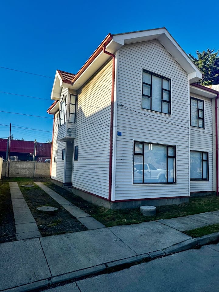 Casa En Condominio A Pasos De Zona Franca. - Punta Arenas