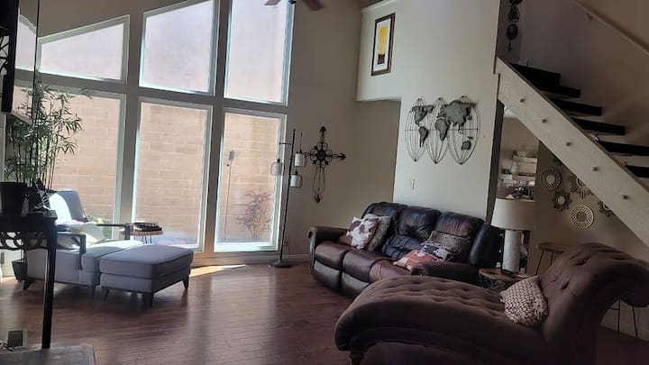 Cozy 3br Home Near Downtown & Hospital Turlock - Turlock, CA