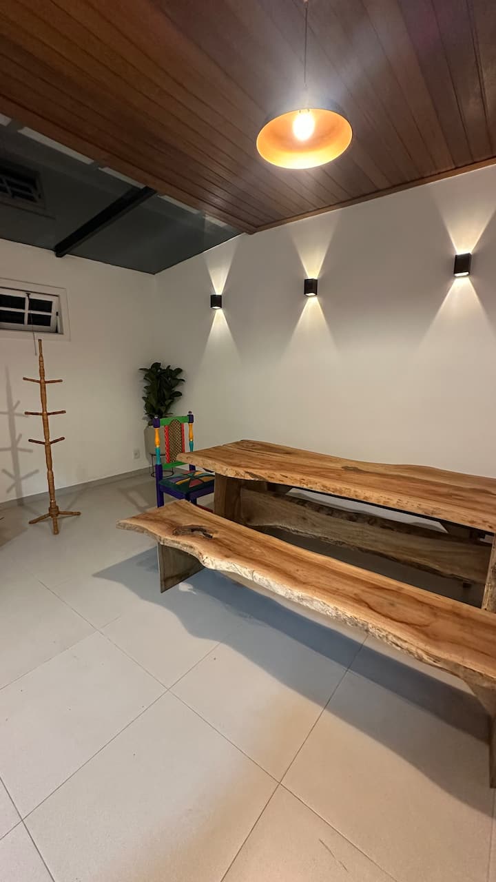 Casa Excelente No Centro Histórico | 8 P | 2 Vagas - Ouro Preto