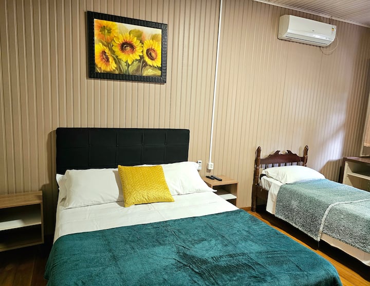 Cabana Girassol | Suíte | Lareira | Pátio - Gramado