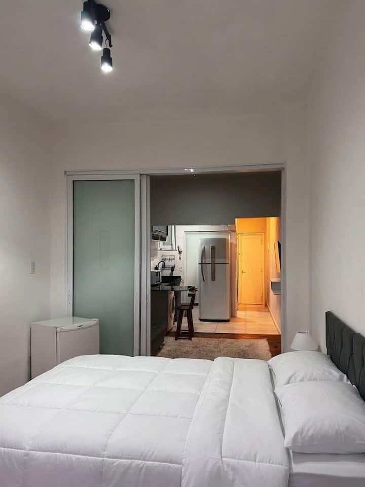 Apartamento A 50m Da Praia Em Copacabana - Rio de Janeiro