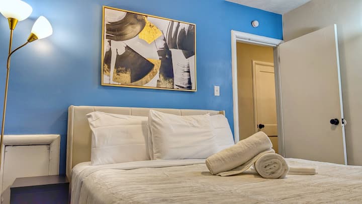 Long Term Stays | Del Ray Apt | 10 Min To Wash Dc - Alexandria, VA