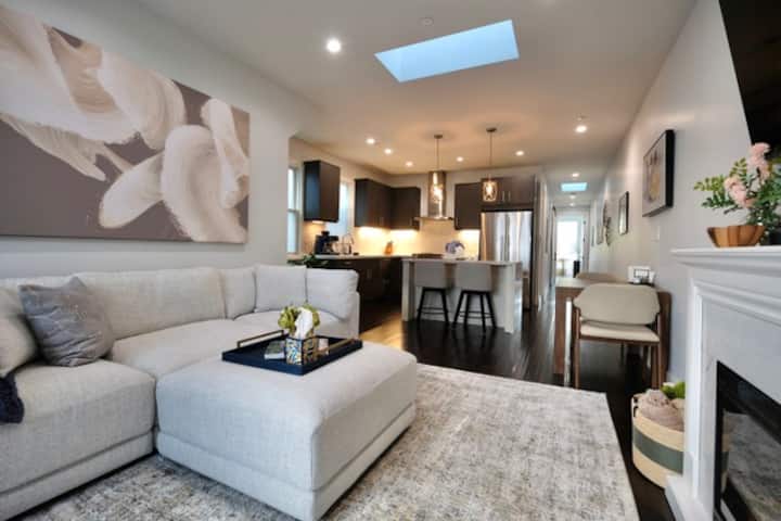 Luxury Gem In Vibrant North Beach - San Francisco, CA