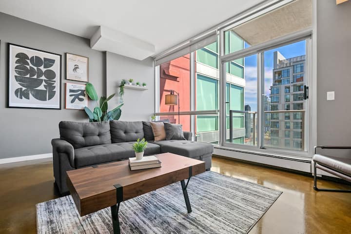Cozy 2br Apartment | Stampede | Ac | Free Parking - Calgary