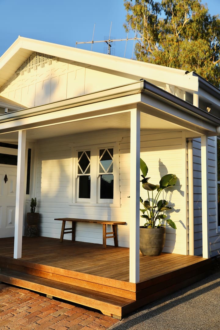 River House Echuca - Peaceful Waterfront Escape - エチューカ