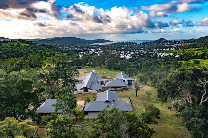 The Farm House Airlie Beach - Airlie Beach