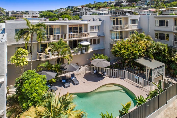 Coolum Beach 1 Bedroom Apartment With Ocean View - Coolum Beach