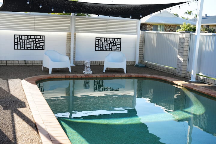 Guest Suite With Island Views And Walk To Beach - Hervey Bay