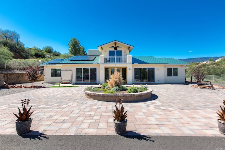 Cottonwood Retreat | 3 Units | Unit A - Cottonwood, AZ