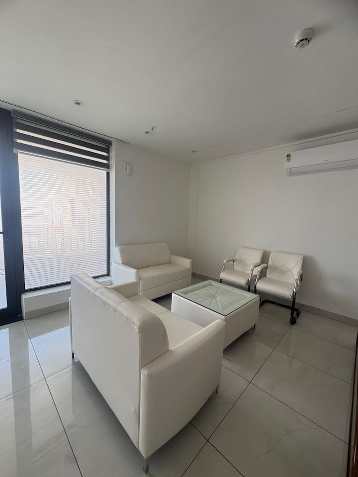 Cozy,stylish Apartment-perfect Home Away From Home - Patiala