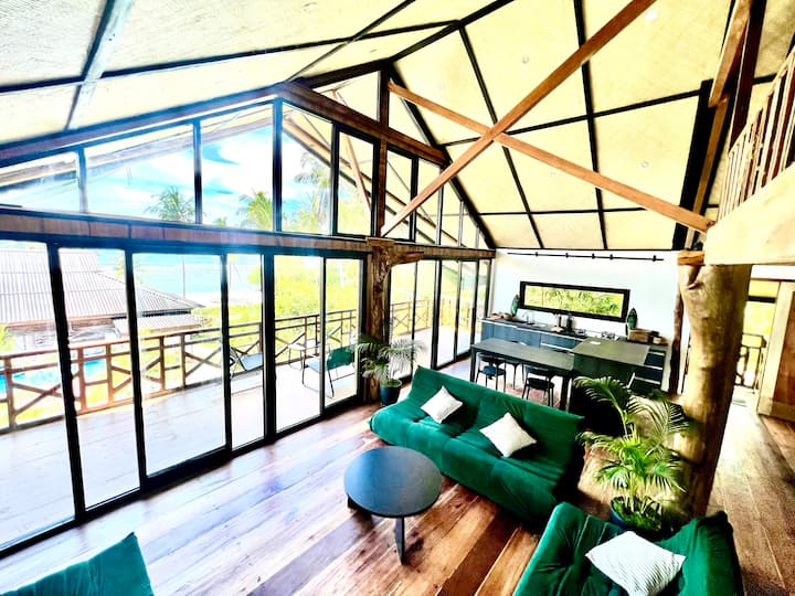 Loft Facing Lances Right (Ht’s) Hollow Trees - West Sumatra