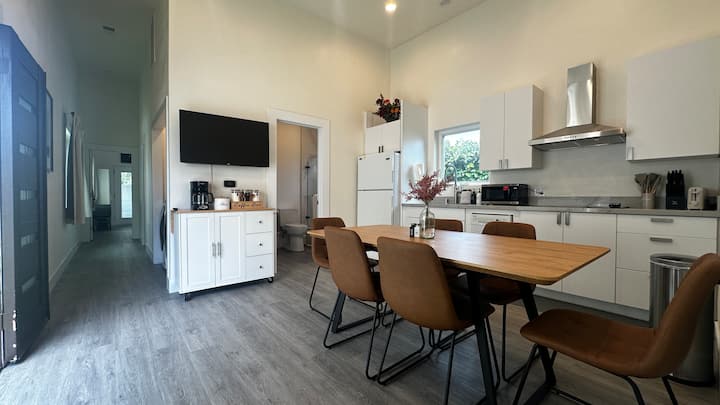 3br Modern Gem In The Center, Near Disneyland - Stanton, CA
