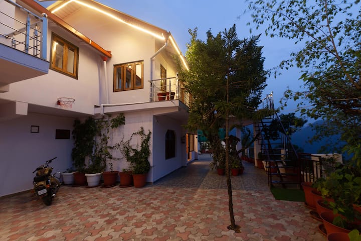 4bhk| Near Nainital Lake | Hill View| Pet Friendly - Nainital