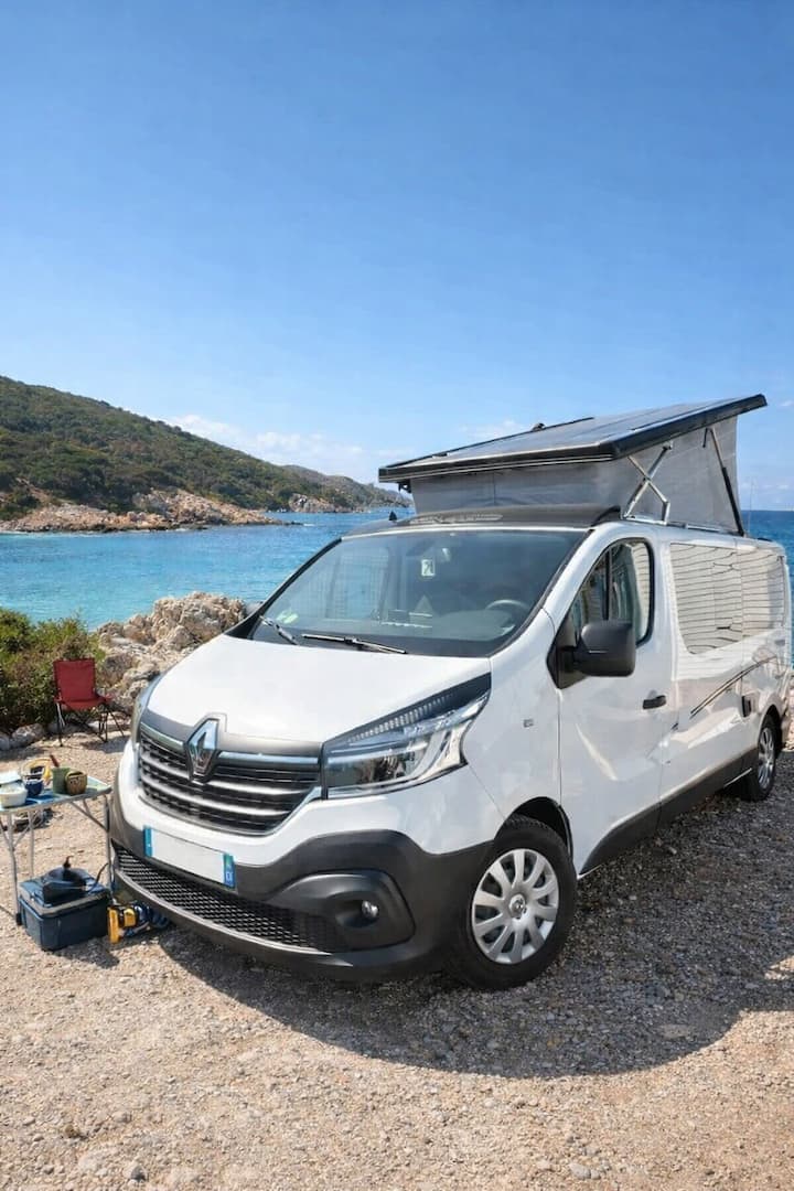 Van Tout éQuipé Pour Explorer La Corse - Ajaccio
