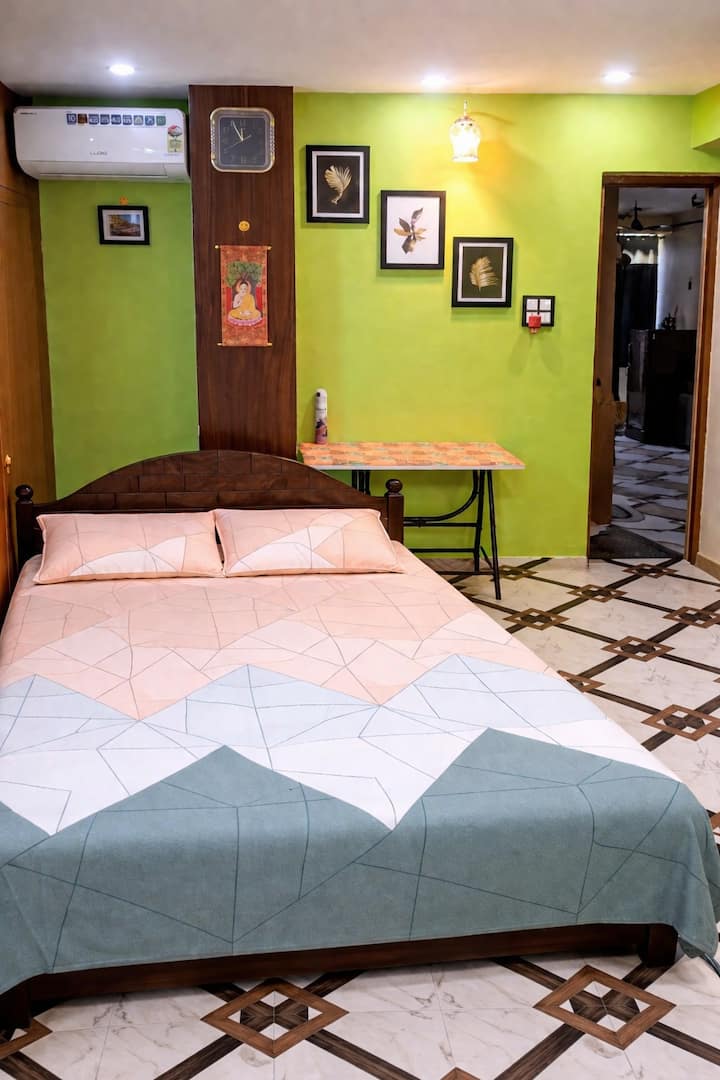 Luxury 2bhk Couple Friendly Cheap Apartment Patna - Patna