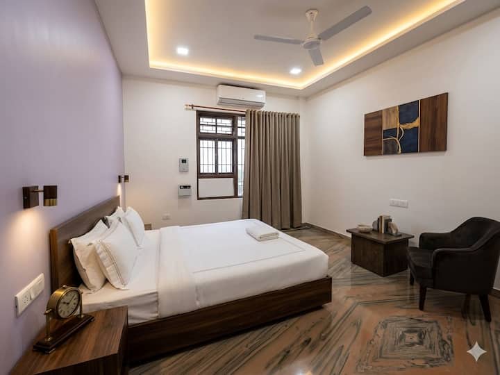 Heritage Inn | Ac Rooms Available - India