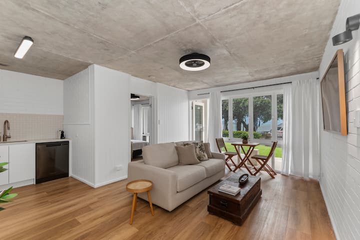 Strand Collective - Townsville