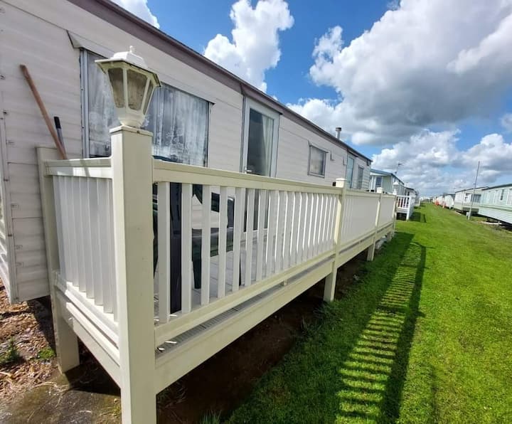 Home From Home - Anderby Creek