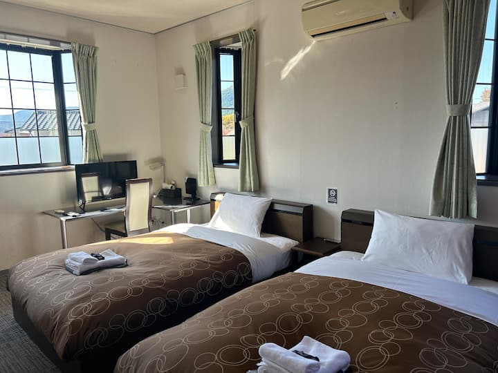 【湯布院 旅の蔵】洋室1階ツインルーム - 湯布院町川上