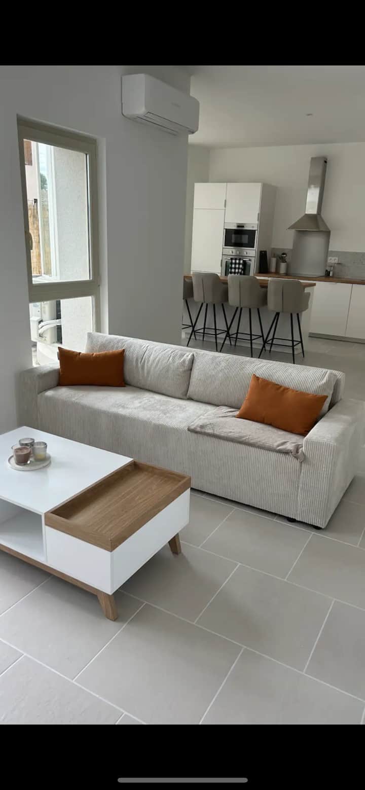 Joli Appartement Avec Terrasse Sur Montélimar - Montélimar