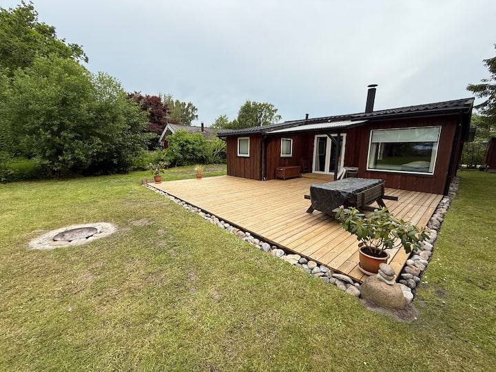 Cozy Nordic Summerhouse+fireplace, Terrace, Garden - Denmark