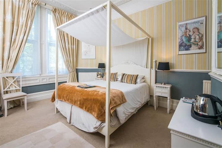 Executive Room - Bath