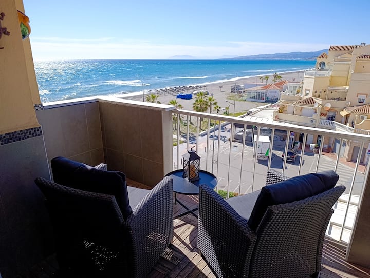 Frente Al Mar, Balcón Con Vistas Al Atardecer - Torrox