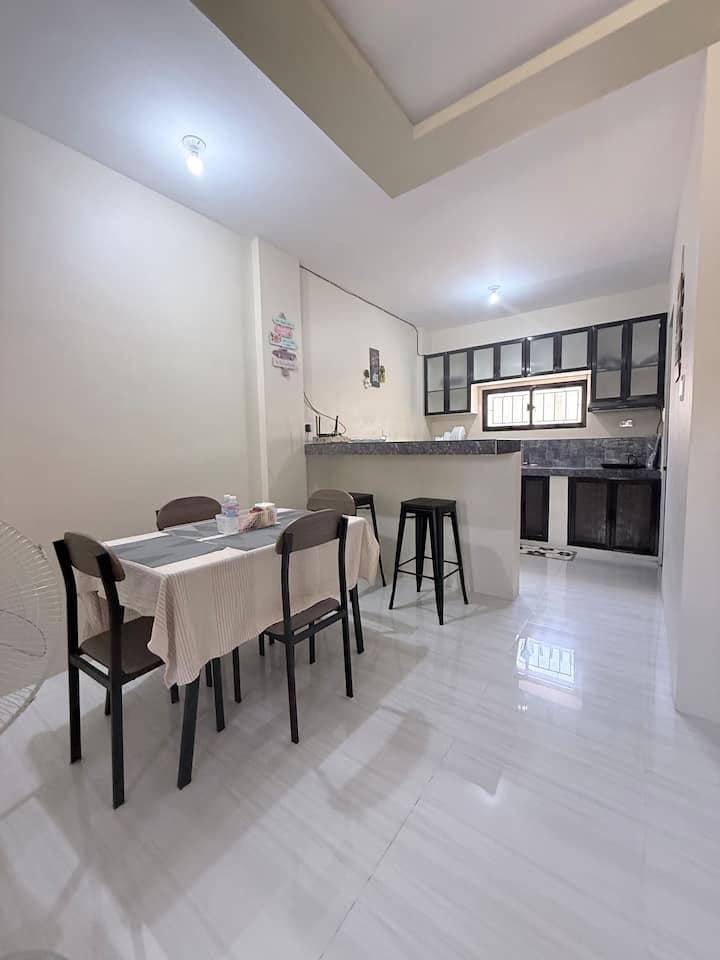 Stays Inn Vega’s 
Brand New Apt W/ Private Parking - Olongapo