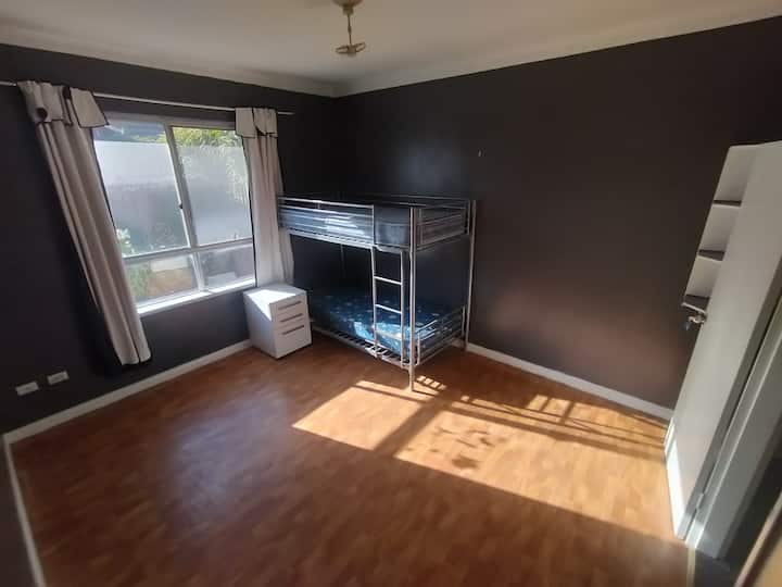 Hendon House B - Adelaide