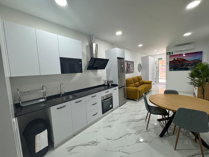 Apartamentos Montero - Alicante