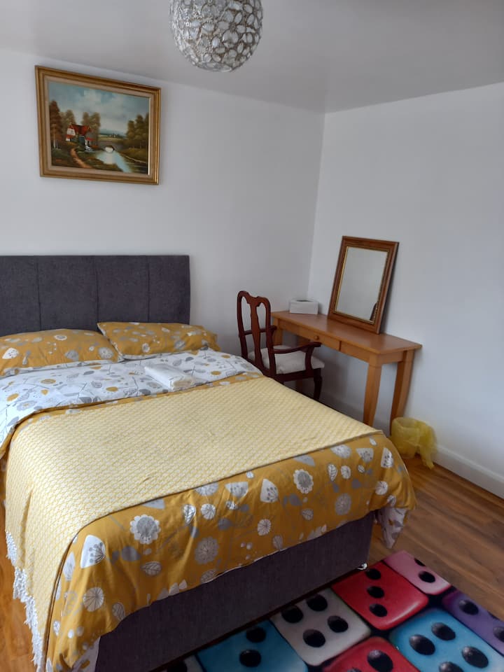 Flat/maisonette In Excellent Condition & Location - Tynemouth