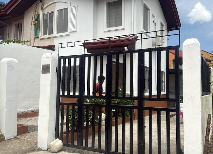 2 Storey House - Santiago