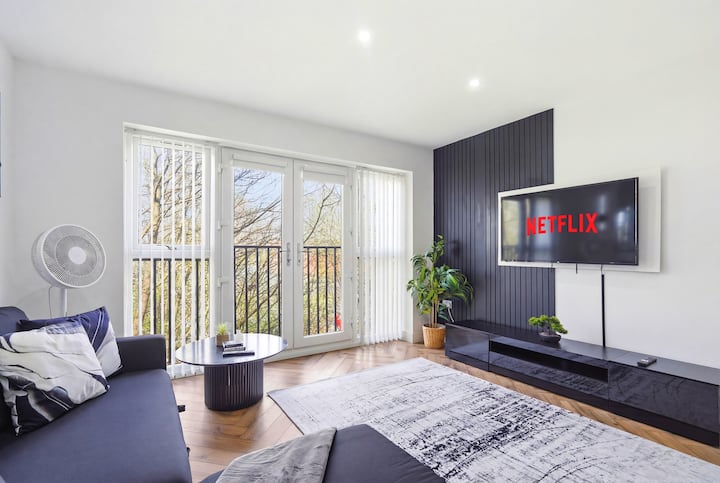Stunning 2br | Sleeps 8 | Save On Long Stays - Birmingham
