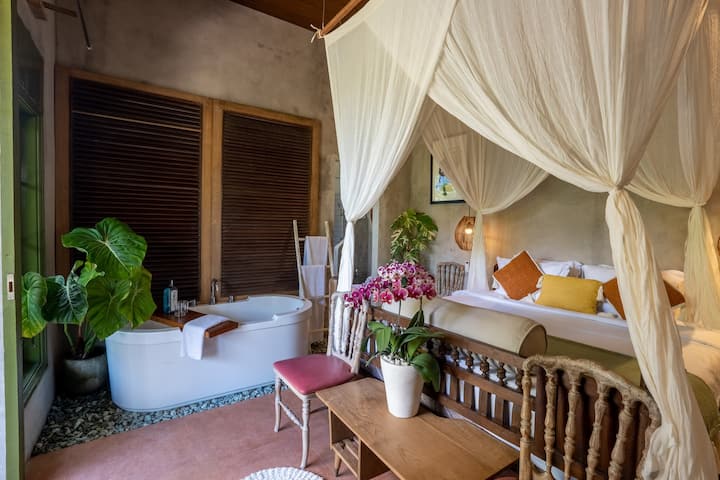 2 Bedroom Private Villa~near 3 Waterfalls & Nature - Bali