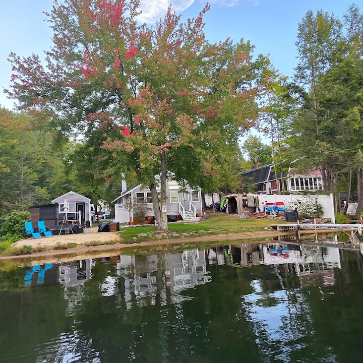 Baxter Lakefront Retreat | Year-round Getaway - Rochester, NH